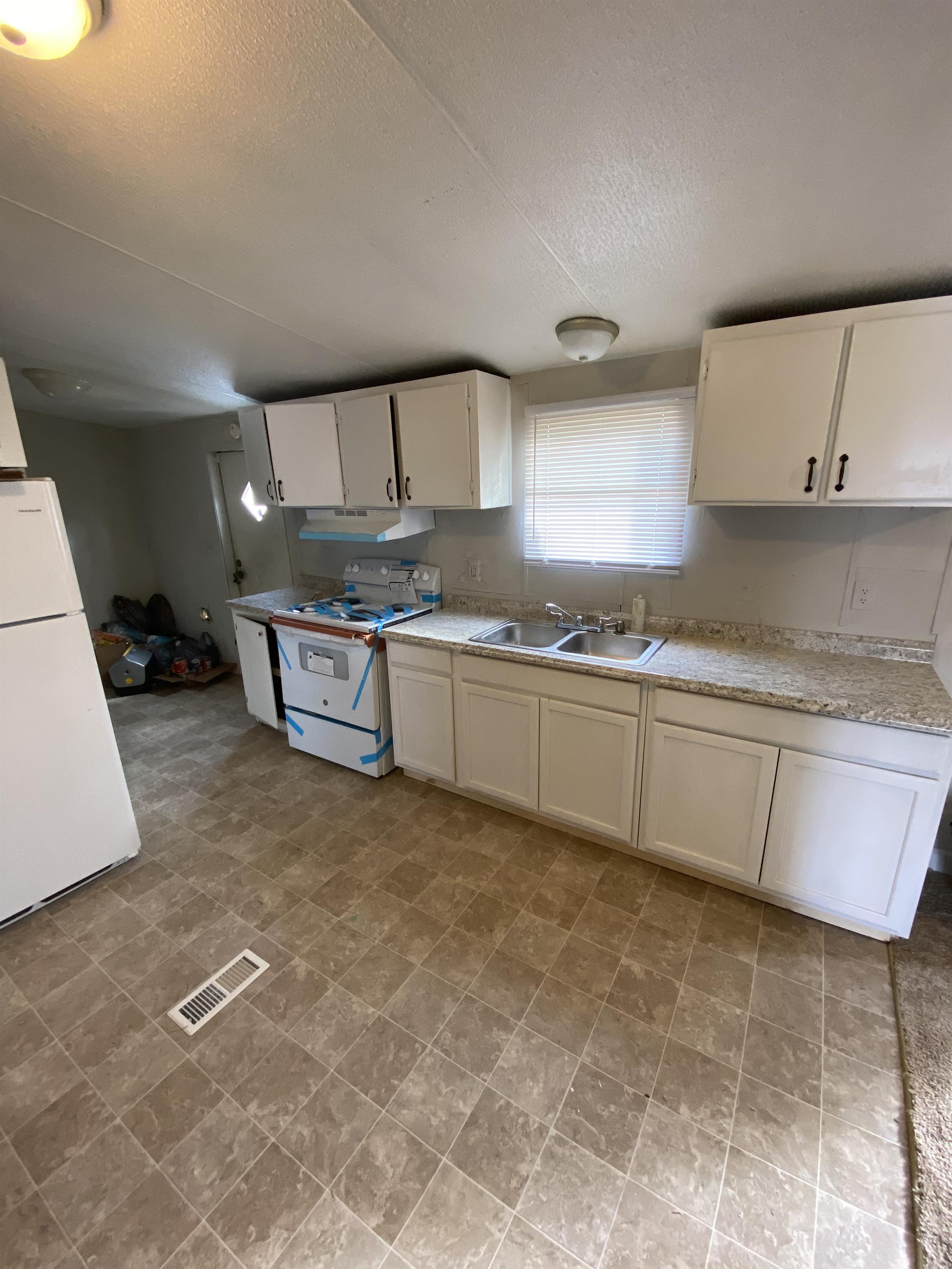 Home [stromberginvestmentgroup.managebuilding.com]